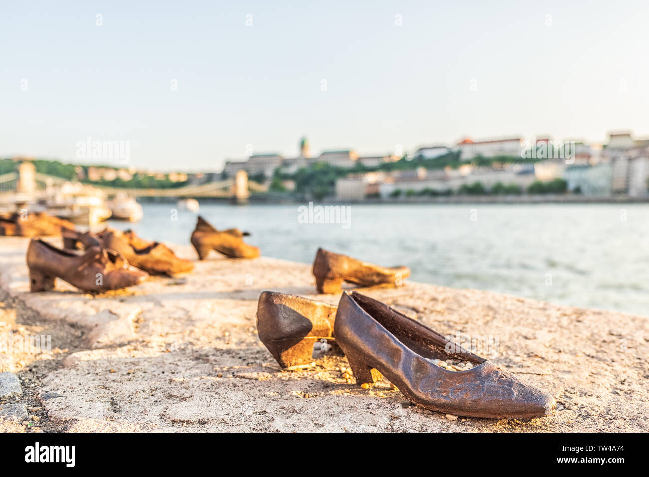 "Shoes on the Danube bank" - Monument as a memorial of the victims of ...