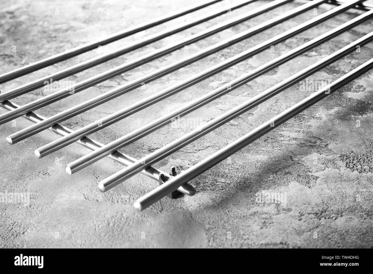 Metallic grill table hi-res stock photography and images - Alamy