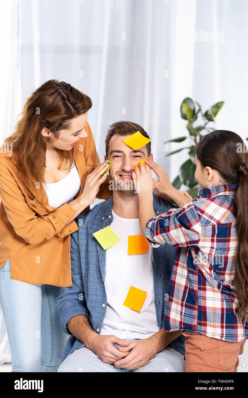 Positive three yellow signs hi-res stock photography and images - Alamy