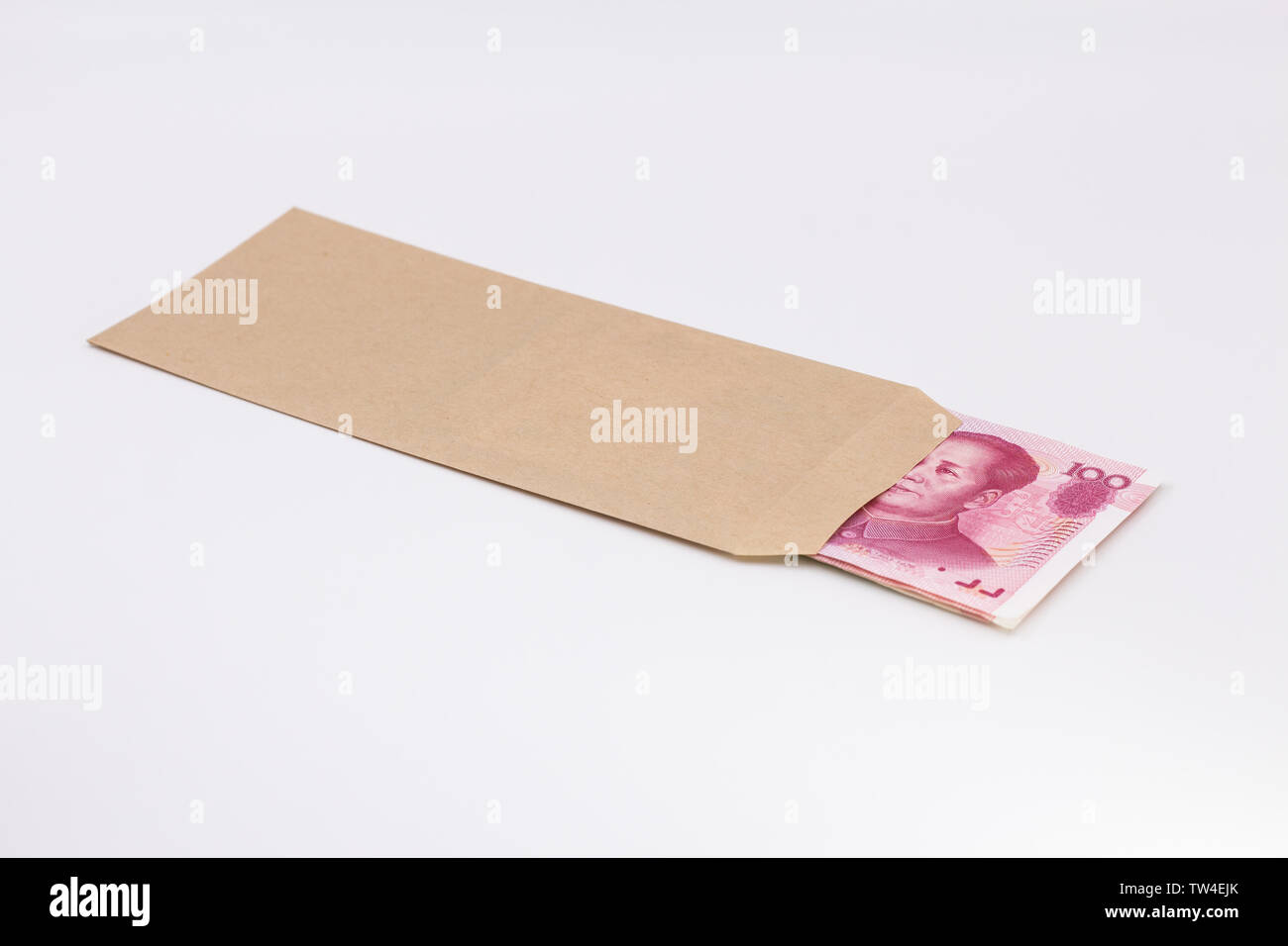 Cash in the envelope Stock Photo - Alamy