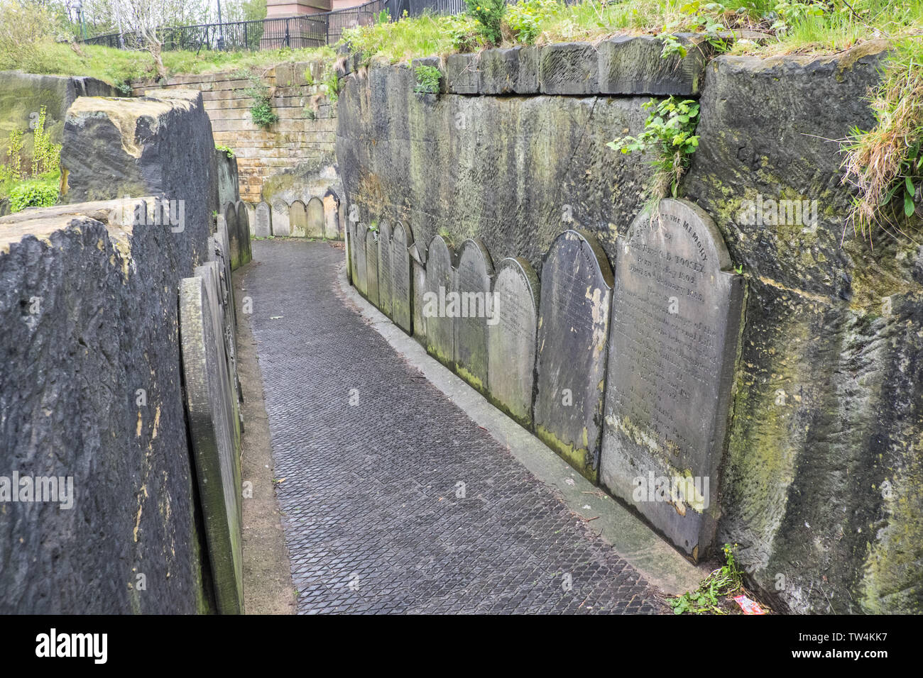 St James Gardens,graveyard,cemetery,gravestones,Anglican Cathedral ...