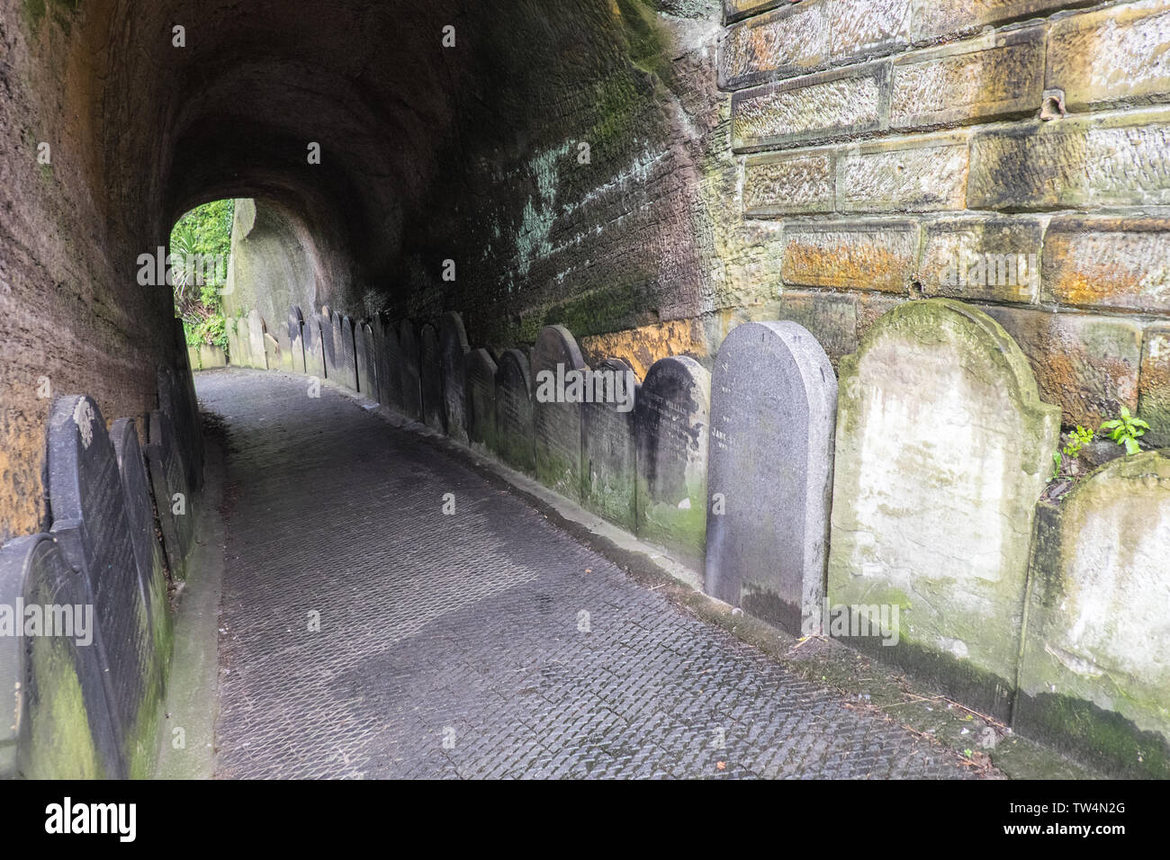 St James Gardens,graveyard,cemetery,gravestones,Anglican Cathedral ...