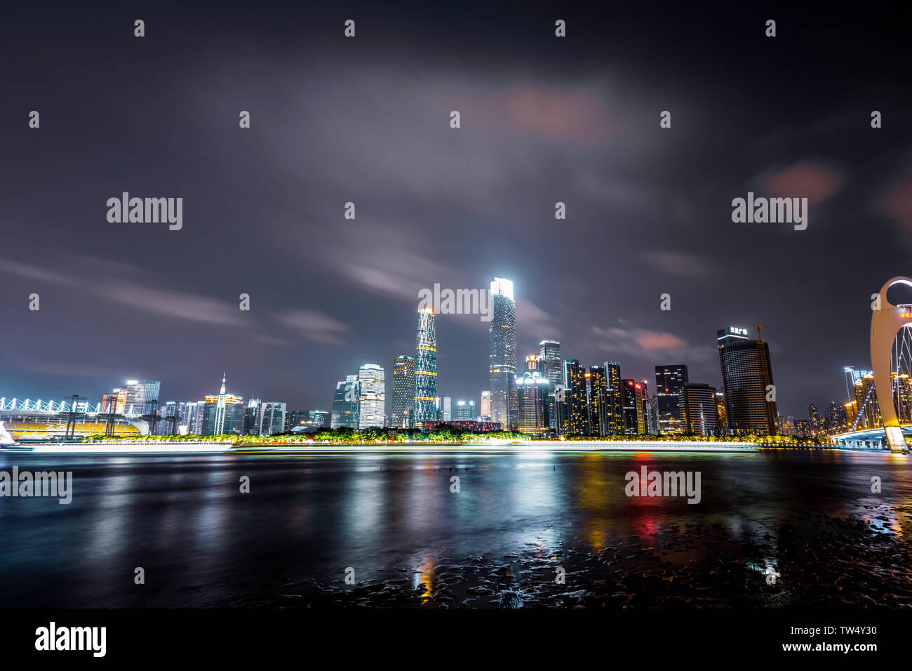 Guangzhou skyline, high-rise building jungle Stock Photo - Alamy
