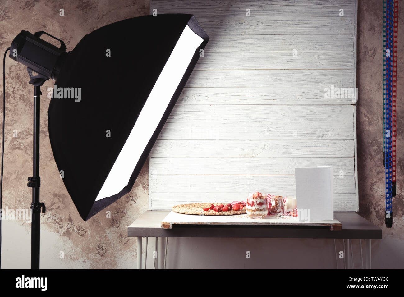 Professional food photoshoot hi-res stock photography and images - Alamy