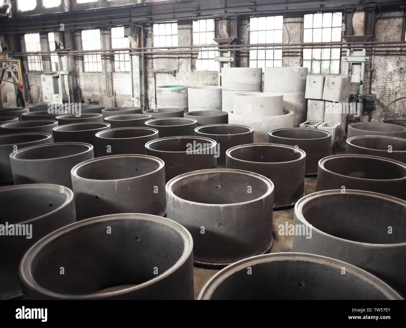 Concrete Well Rings High Resolution Stock Photography and Images - Alamy