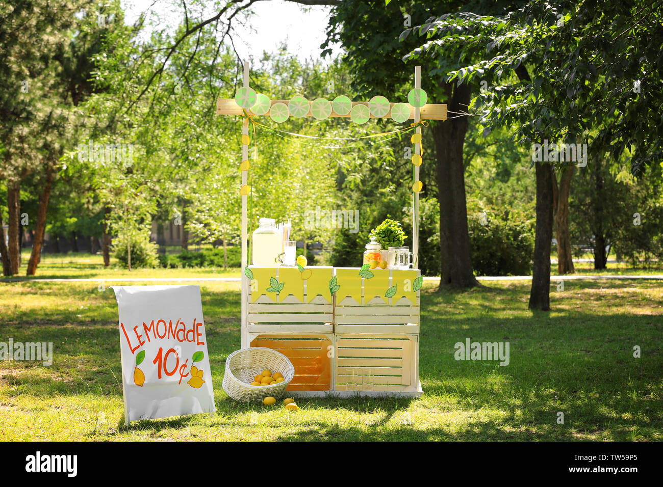 Wooden lemonade stand in park Stock Photo - Alamy