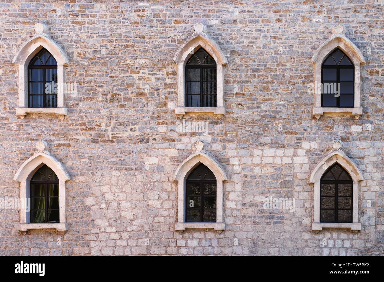 Old building with windows Stock Photo - Alamy