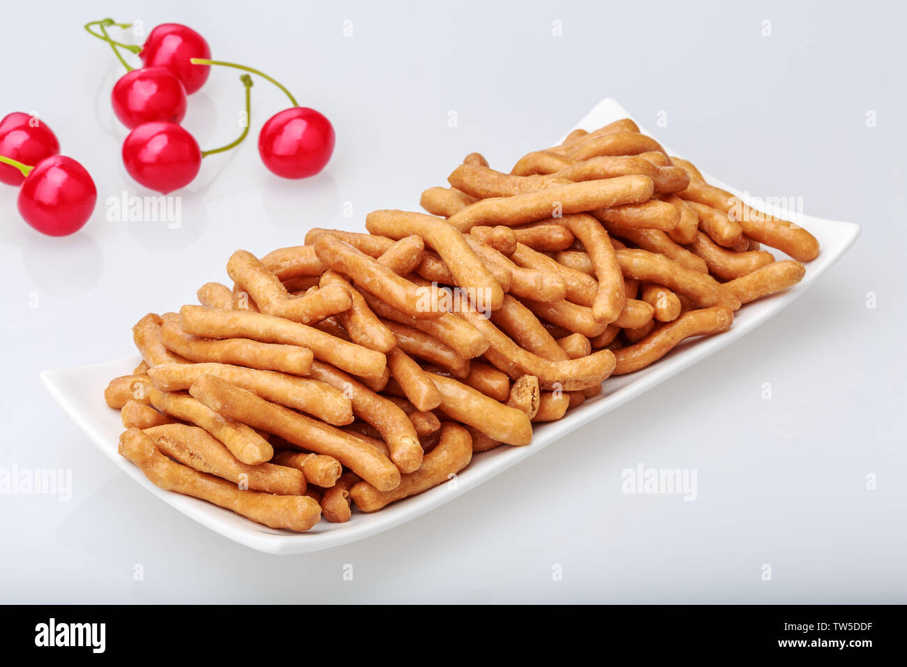 Stir-fried sugar for traditional desserts Stock Photo - Alamy