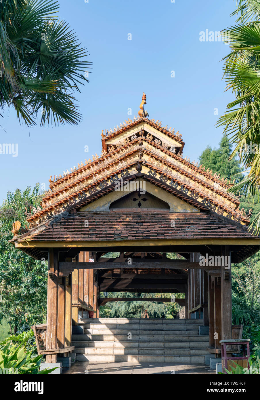 Yunnan Folk Culture Village High Resolution Stock Photography and ...