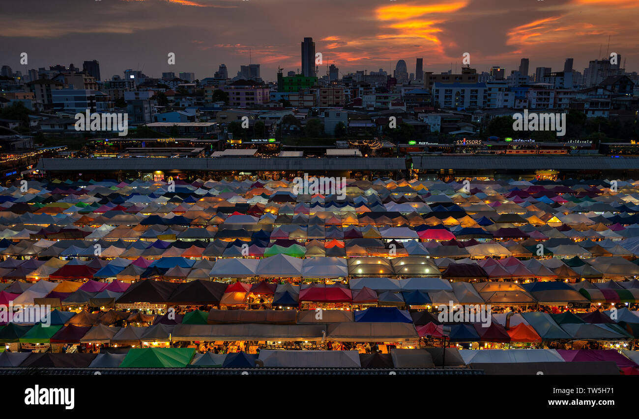 BANGKOK, THAILAND - MAY 21, 2019: Night view of the Train Night Market ...