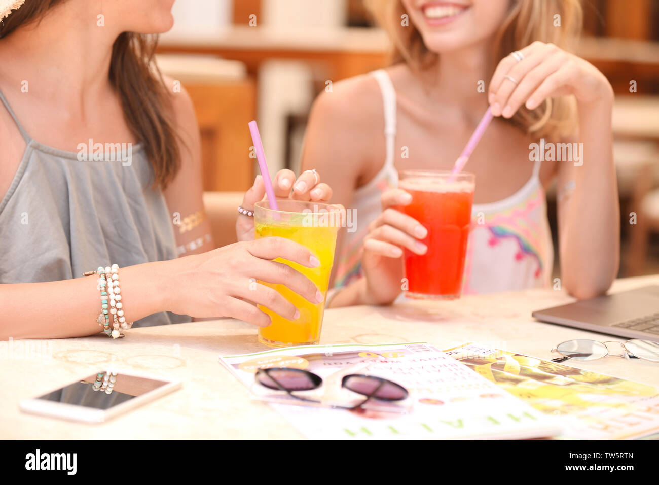 Women drinking cool water hi-res stock photography and images - Alamy