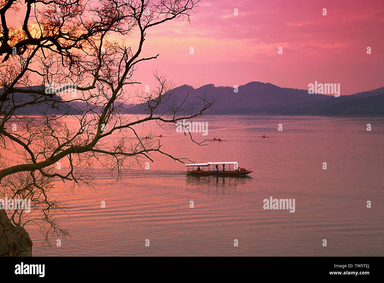 Wangtan hi-res stock photography and images - Alamy