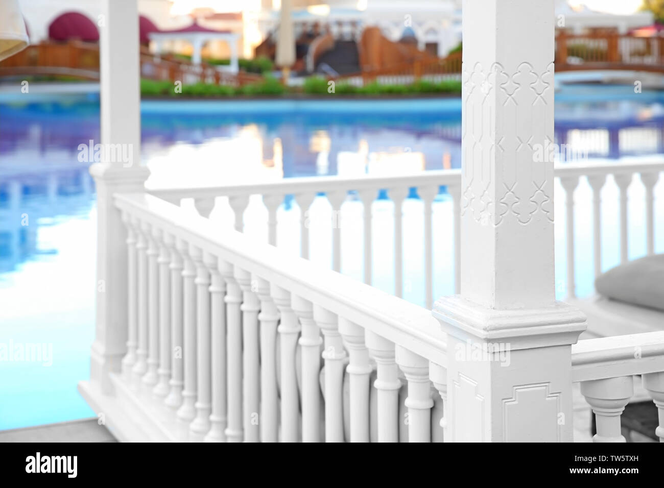 Rest by swimming pool hi-res stock photography and images - Alamy