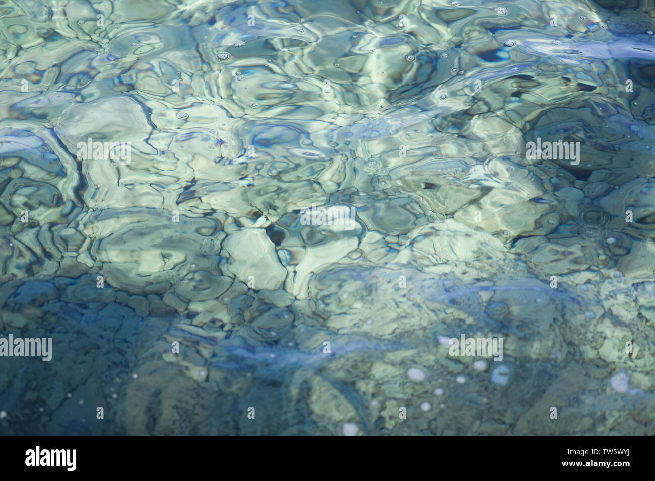 Cristal clear lake hi-res stock photography and images - Alamy