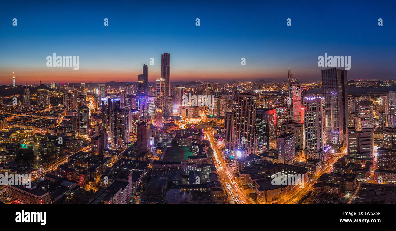 Dalian night scene hi-res stock photography and images - Alamy