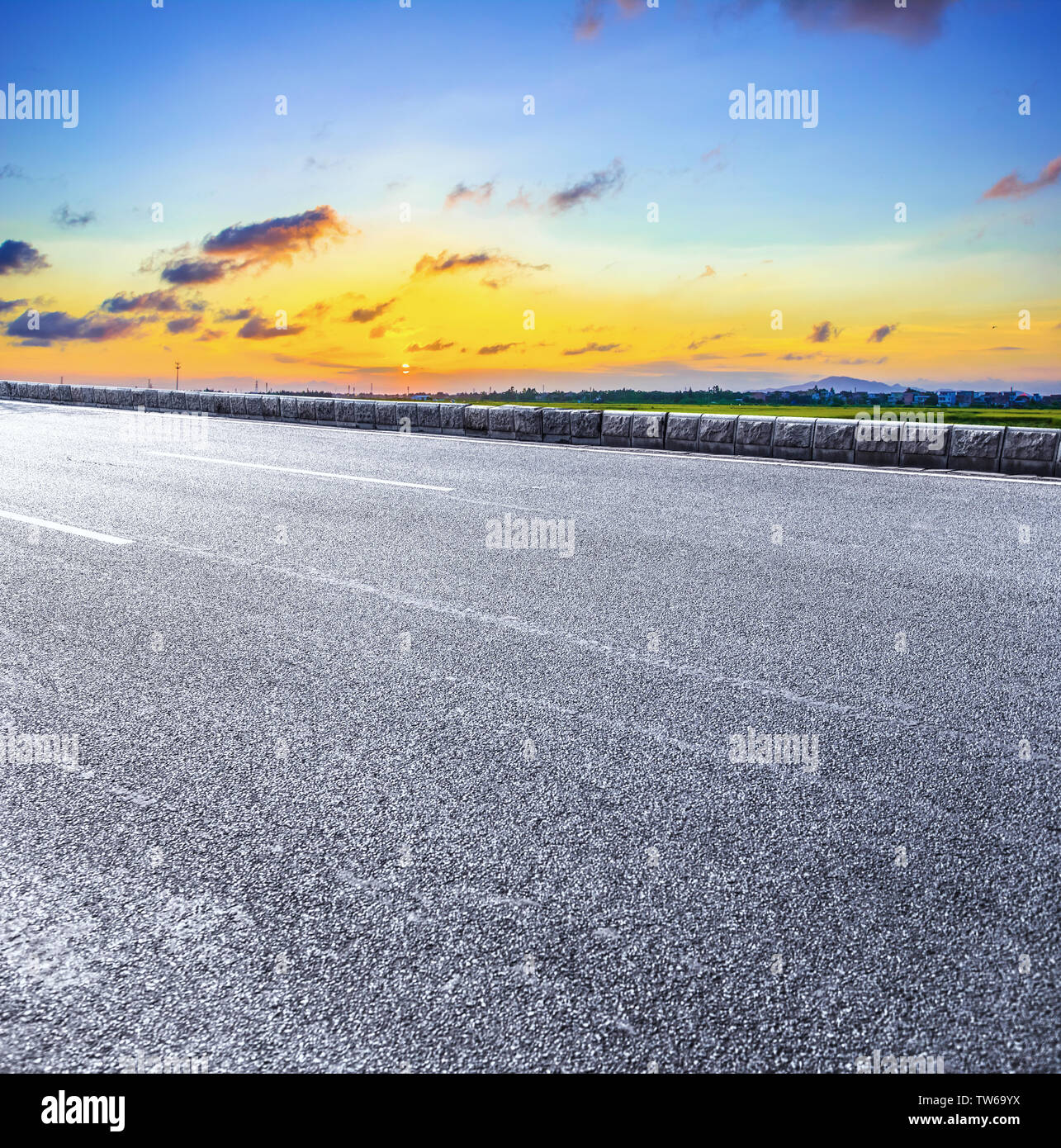 A seaside highway without a car Stock Photo - Alamy