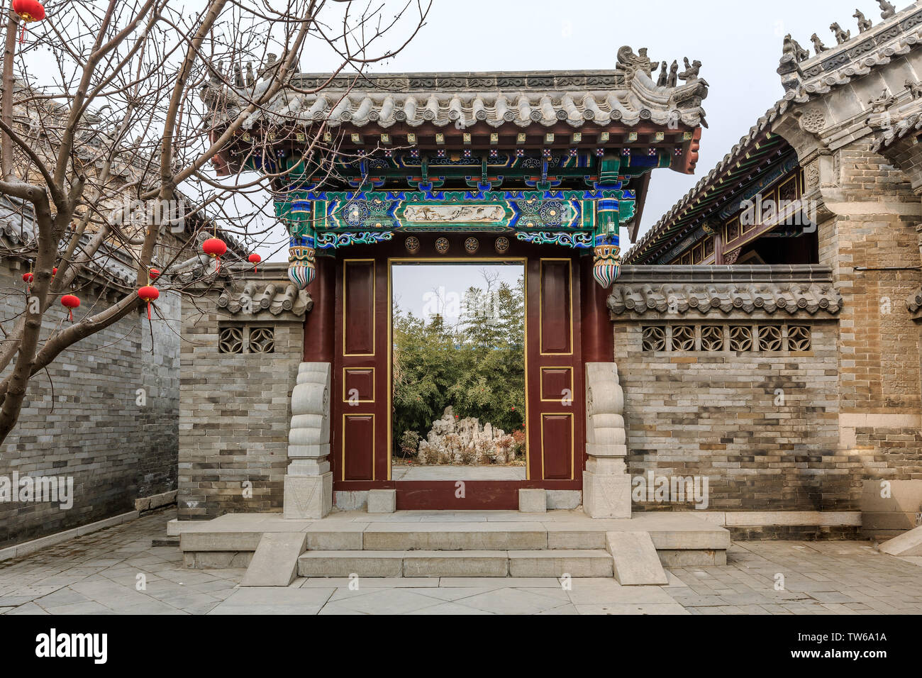 Chinese Classical Gate Building, Du Zhengtian's former residence ...