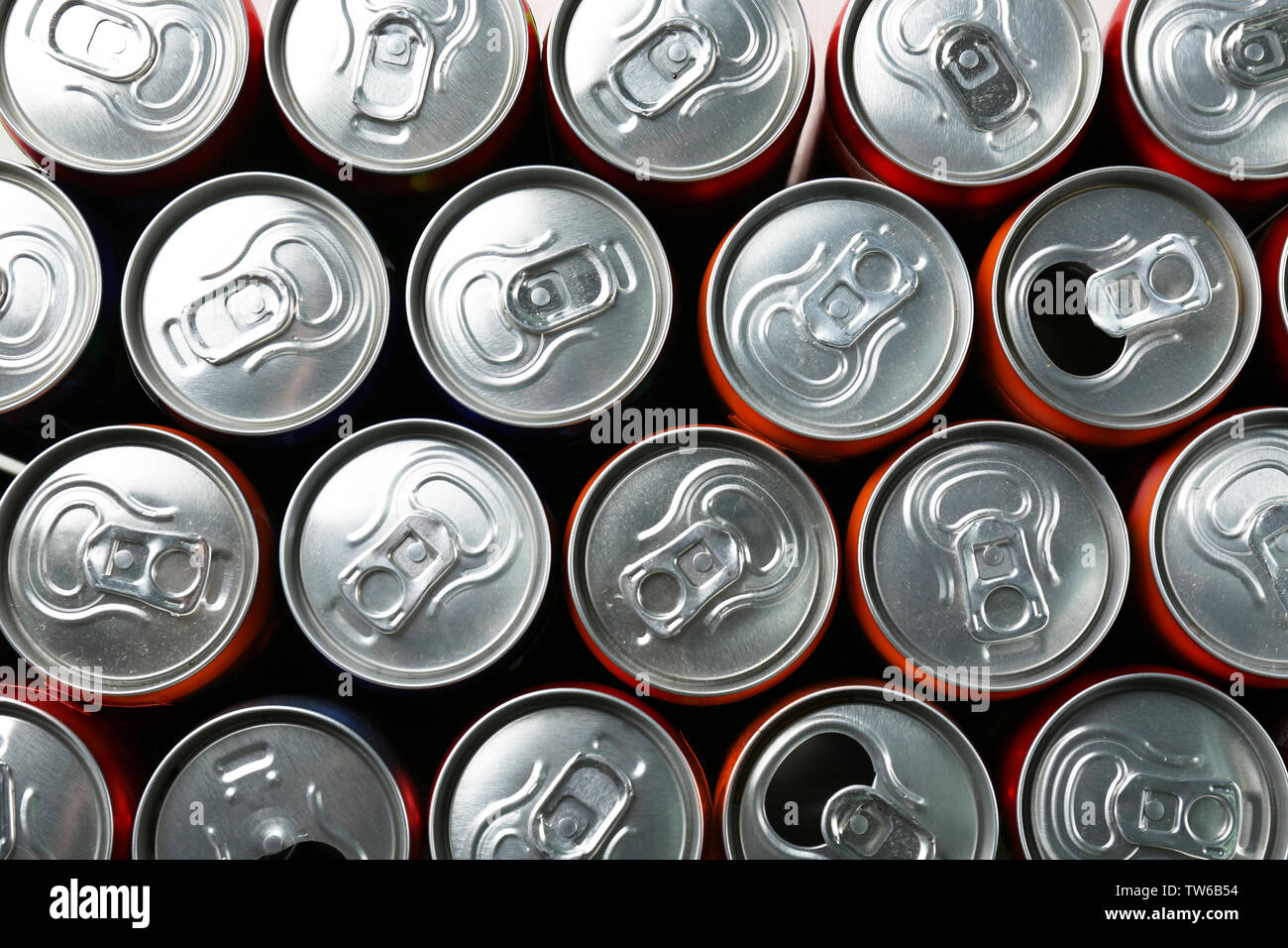 Colorful aluminium cans hi-res stock photography and images - Alamy