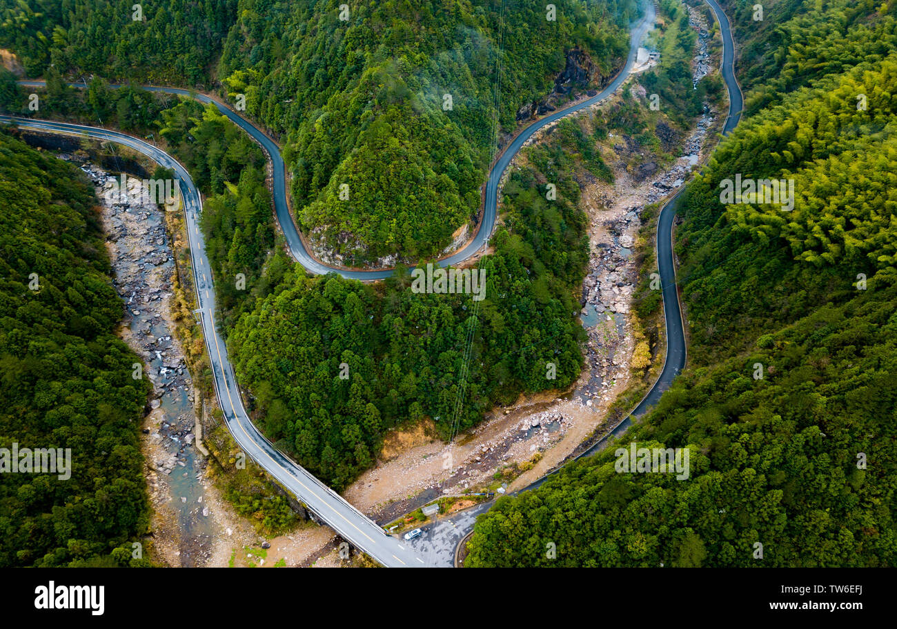 Birds of fujian hi-res stock photography and images - Alamy