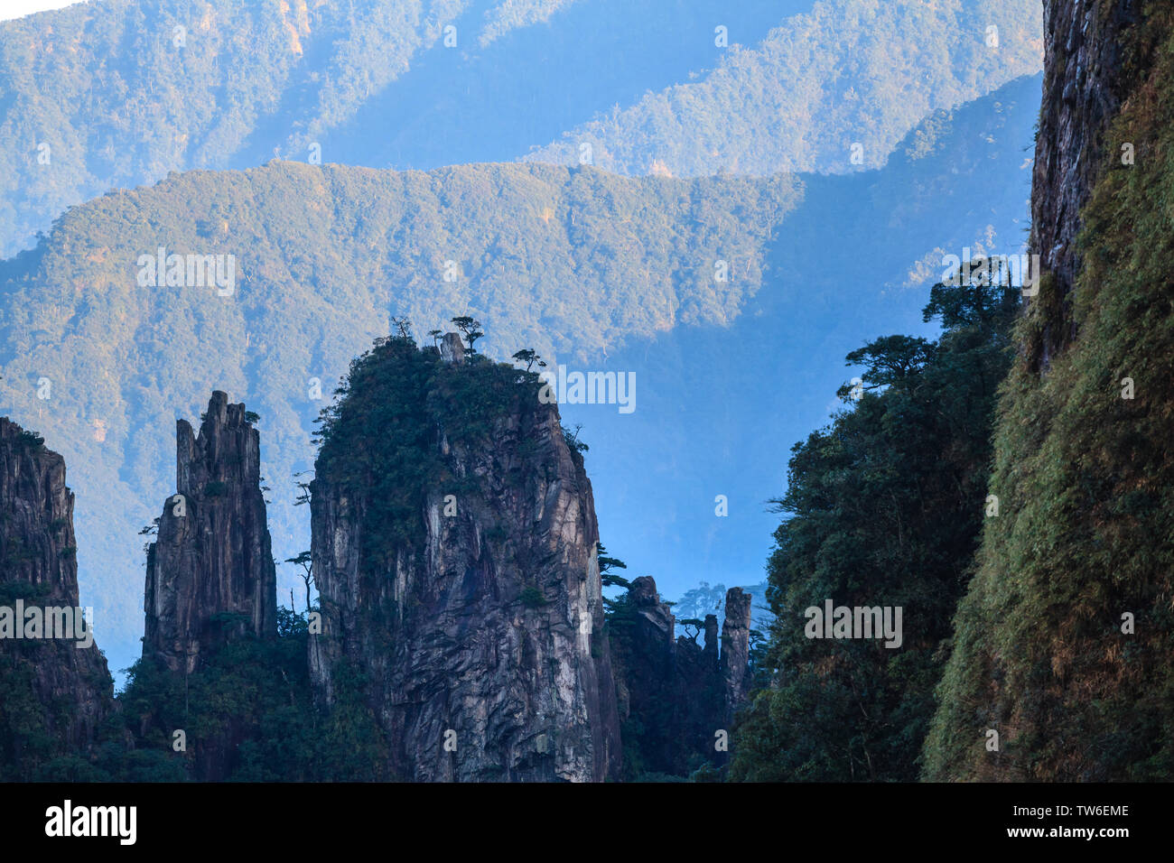 Tiantai hi-res stock photography and images - Alamy