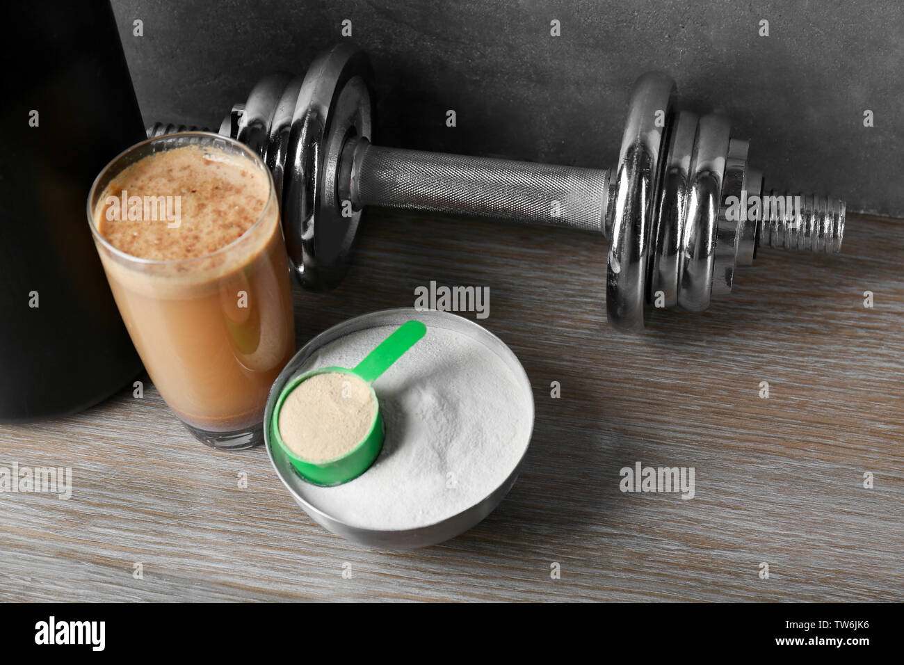 Shake powder hi-res stock photography and images - Alamy