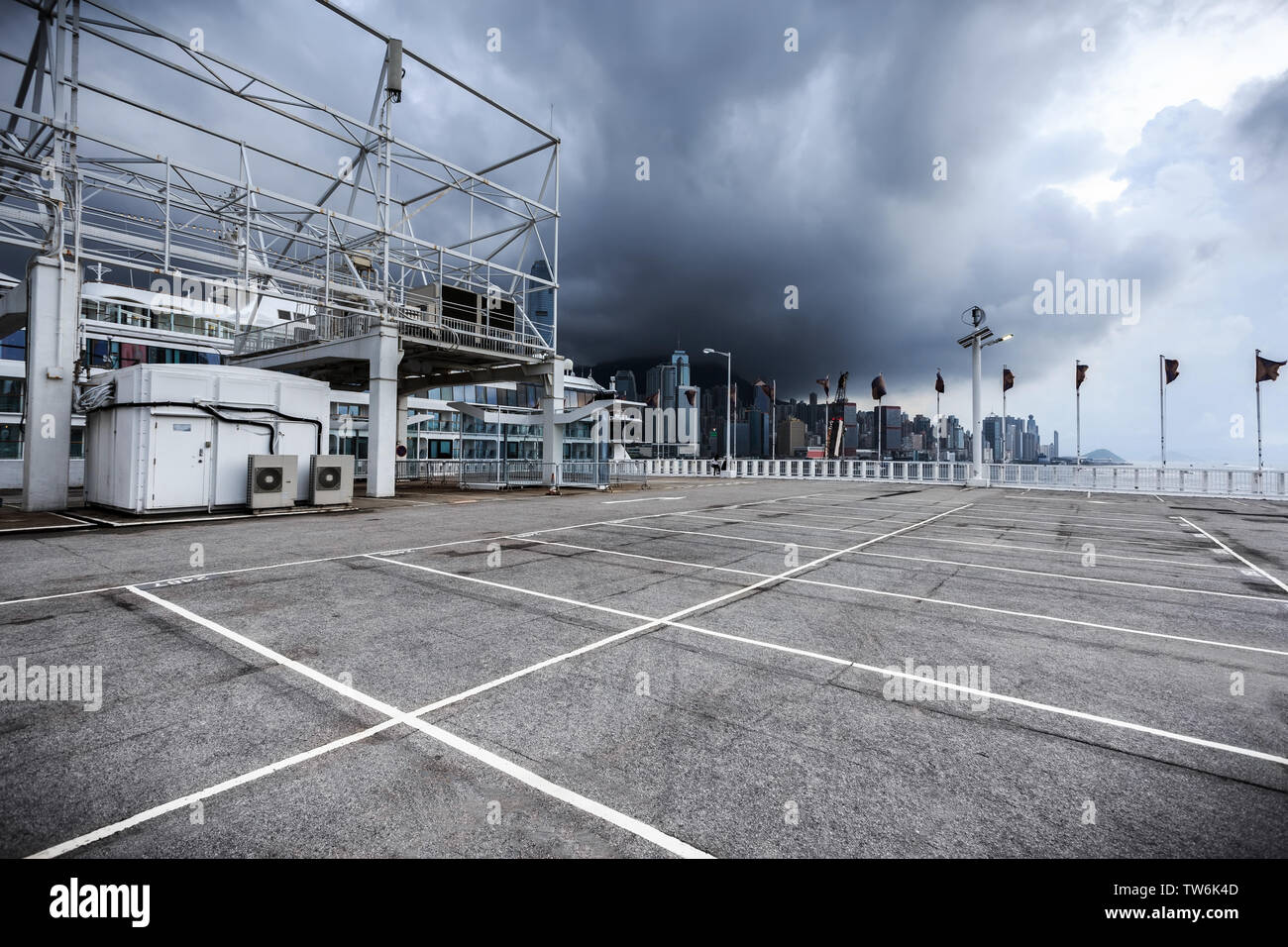 Cruisship and empty dock Stock Photo - Alamy