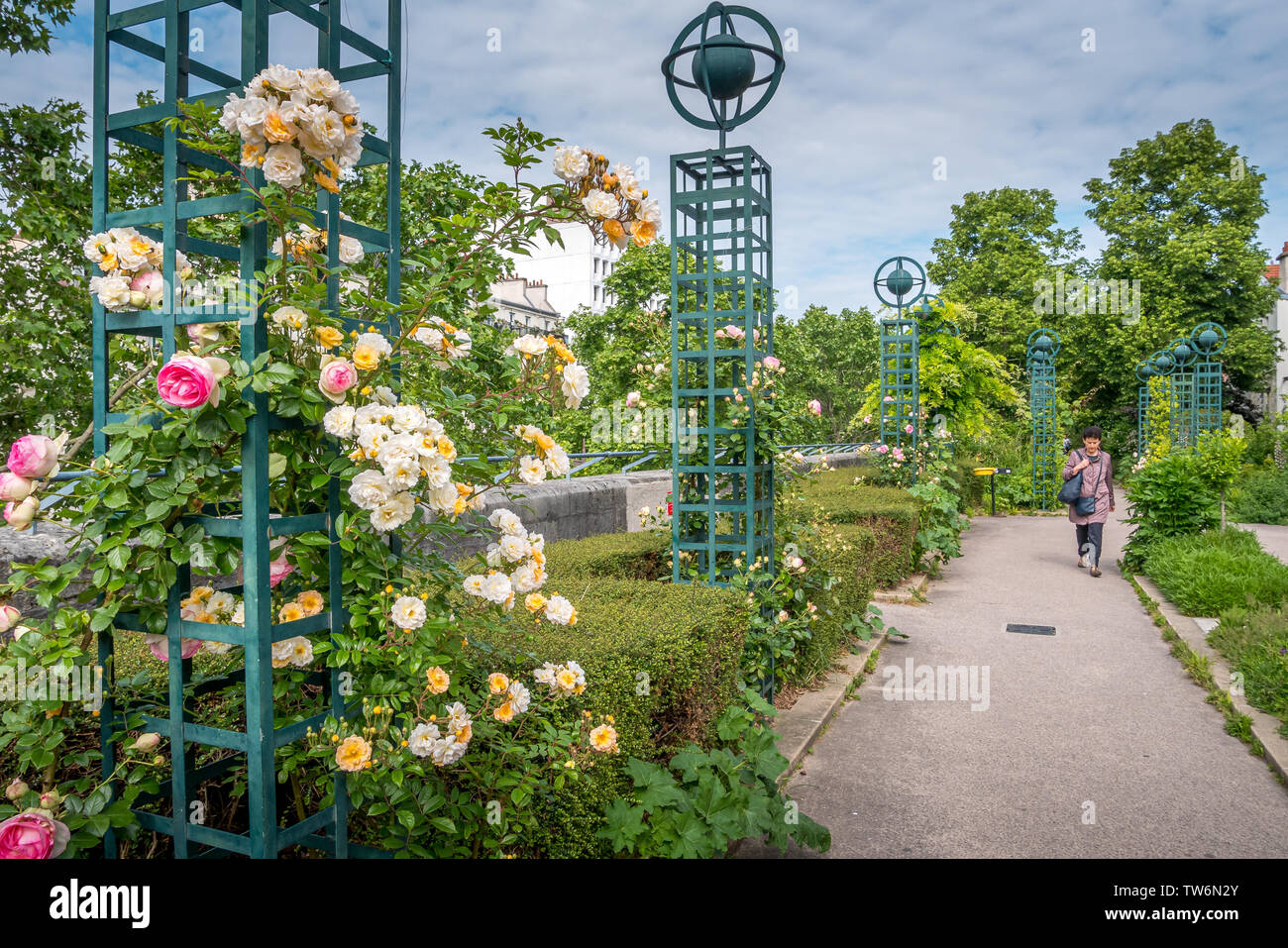 Paris, France - May 25, 2019: details of the Promenade Plantée Park ...