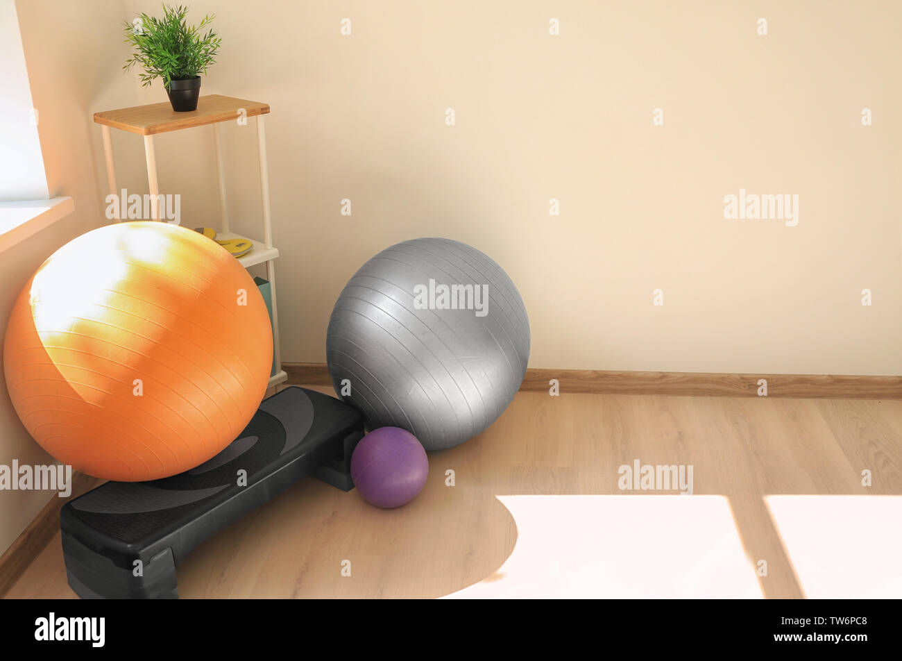 Physiotherapy tools hi-res stock photography and images - Alamy