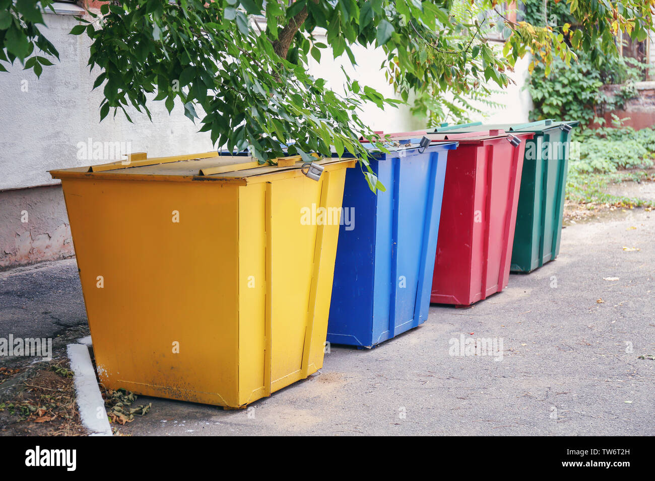 Types of public bins hi-res stock photography and images - Alamy