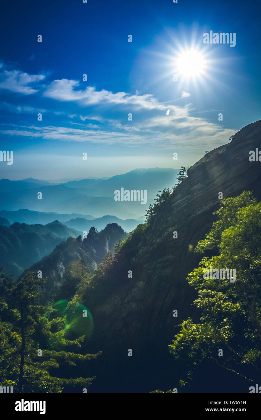 The sun shines Stock Photo - Alamy
