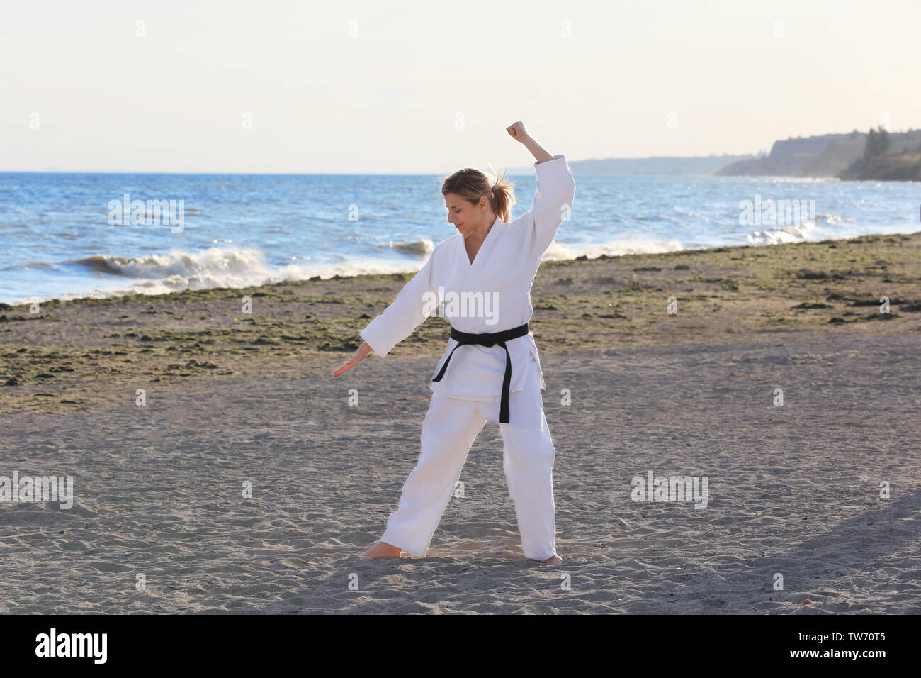 Karate woman caucasian hi-res stock photography and images - Alamy