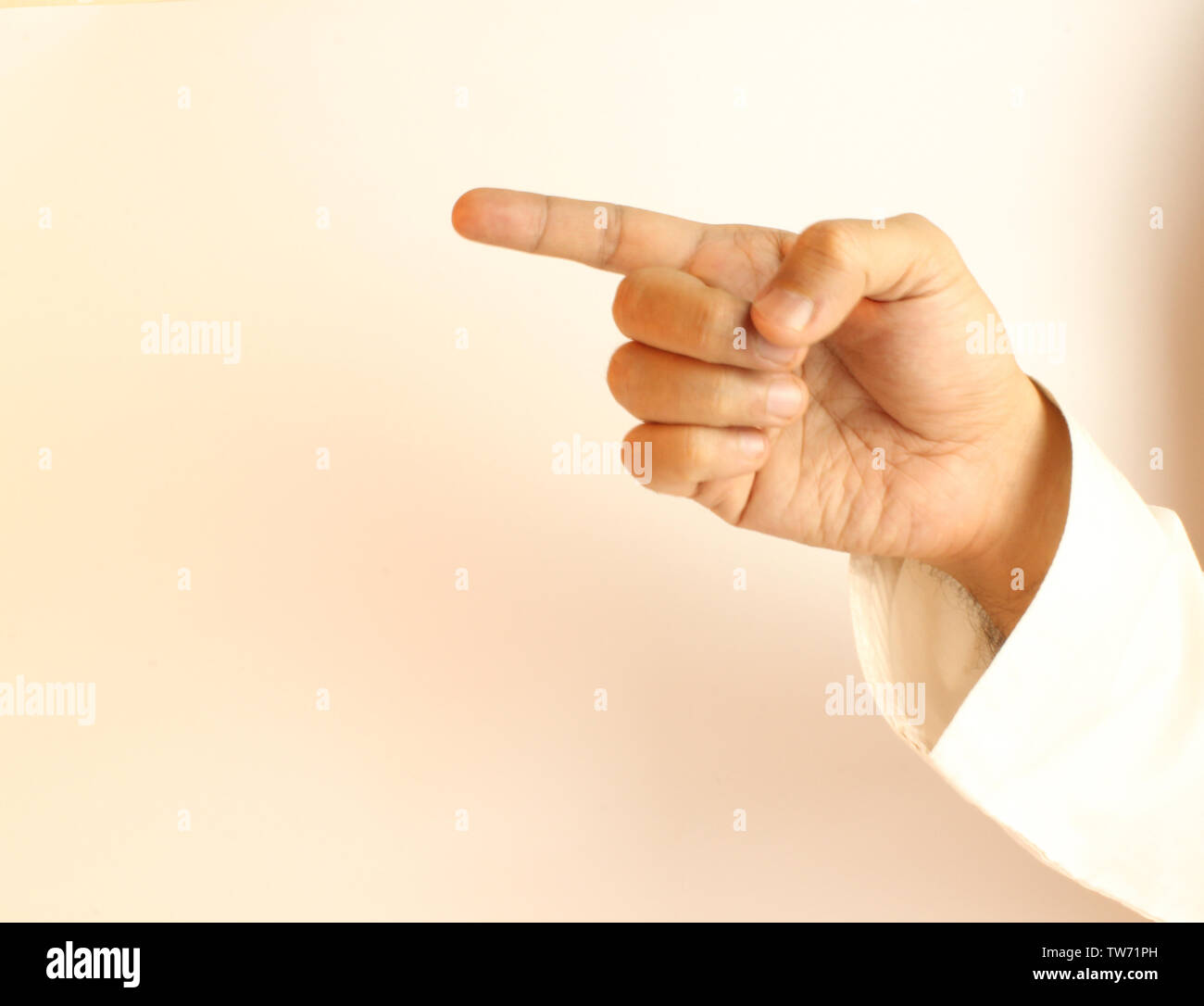Arab Man wearing kandura Hand gesture series Stock Photo - Alamy