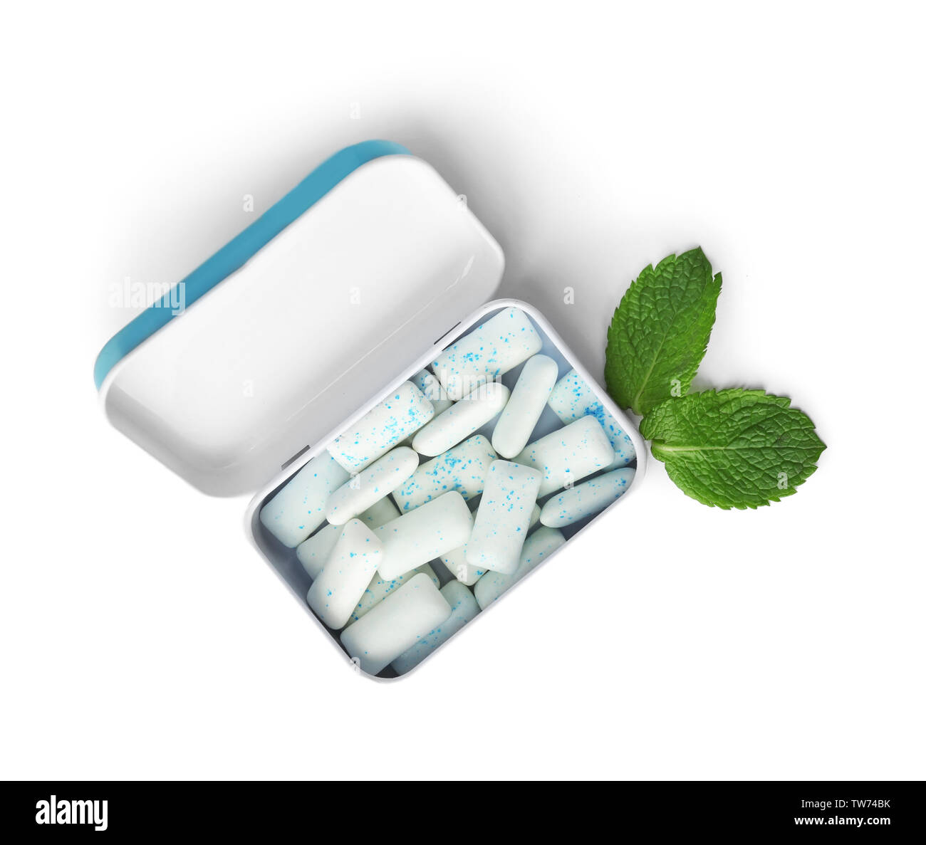 Open box with mint chewing gum on white background Stock Photo - Alamy