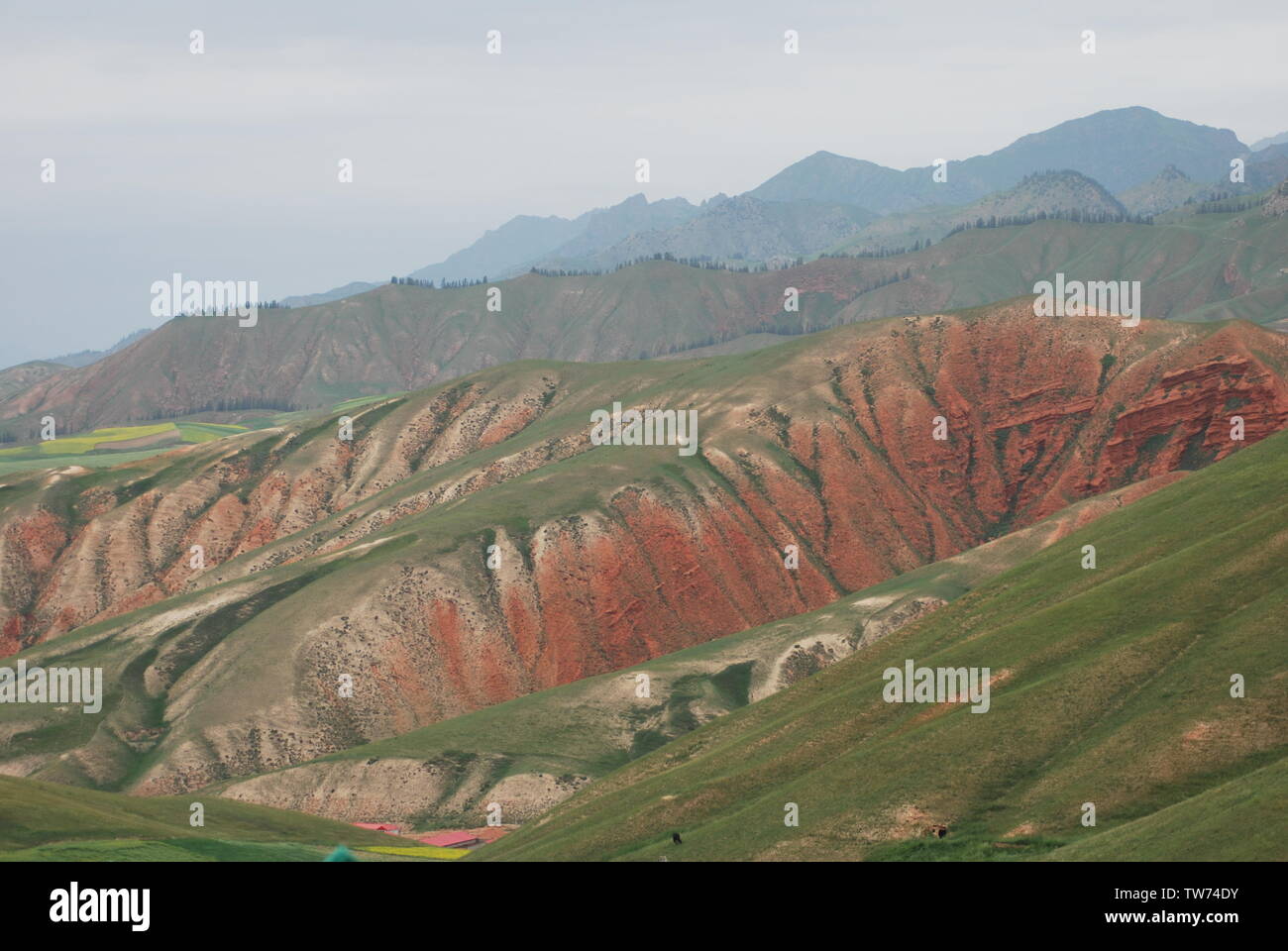 Danxia shan hi-res stock photography and images - Alamy