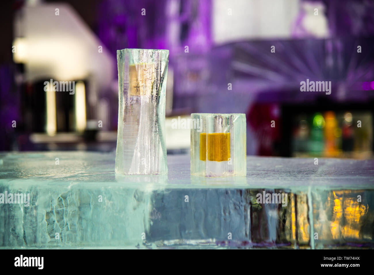 Ice bar hi-res stock photography and images - Alamy
