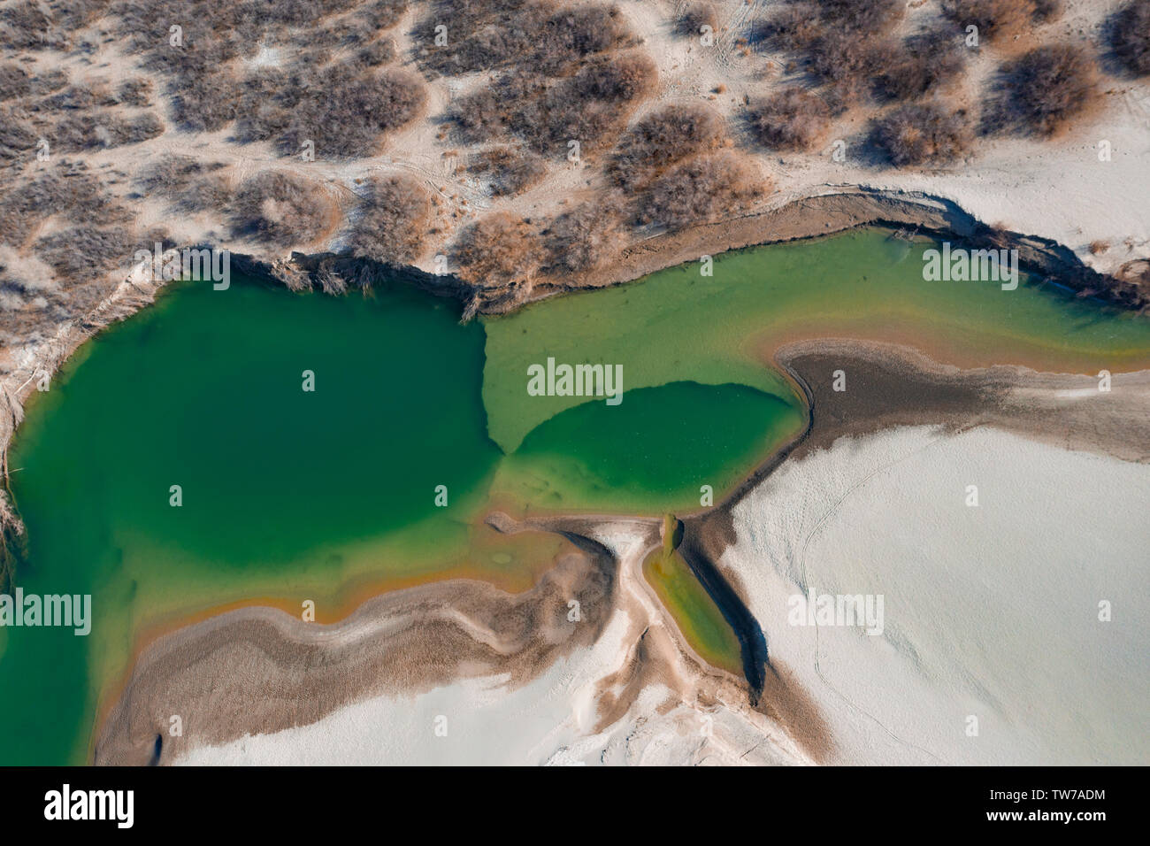 Aerial shot desert oasis Stock Photo - Alamy