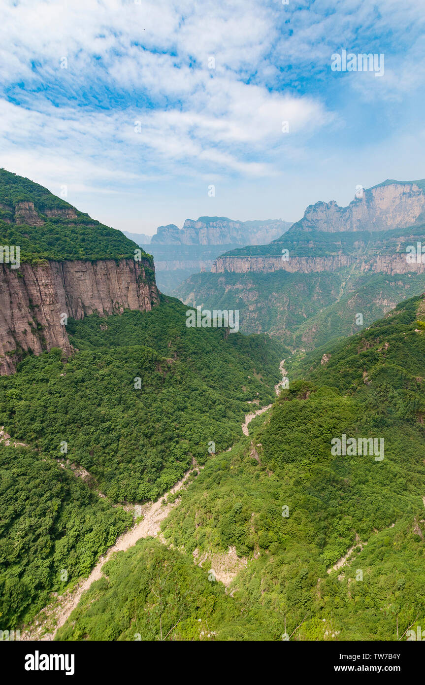 Scenery of Baoquan Tianjie Mountain Scenic Area, Xinxiang, Henan ...