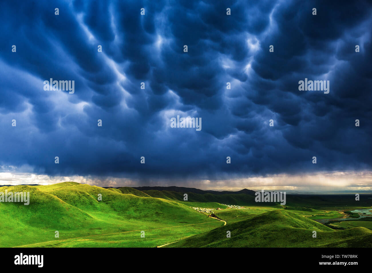 Prairie rain clouds, storms Stock Photo - Alamy