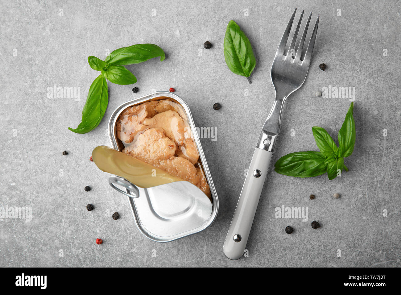 Tin of cod liver hi-res stock photography and images - Alamy