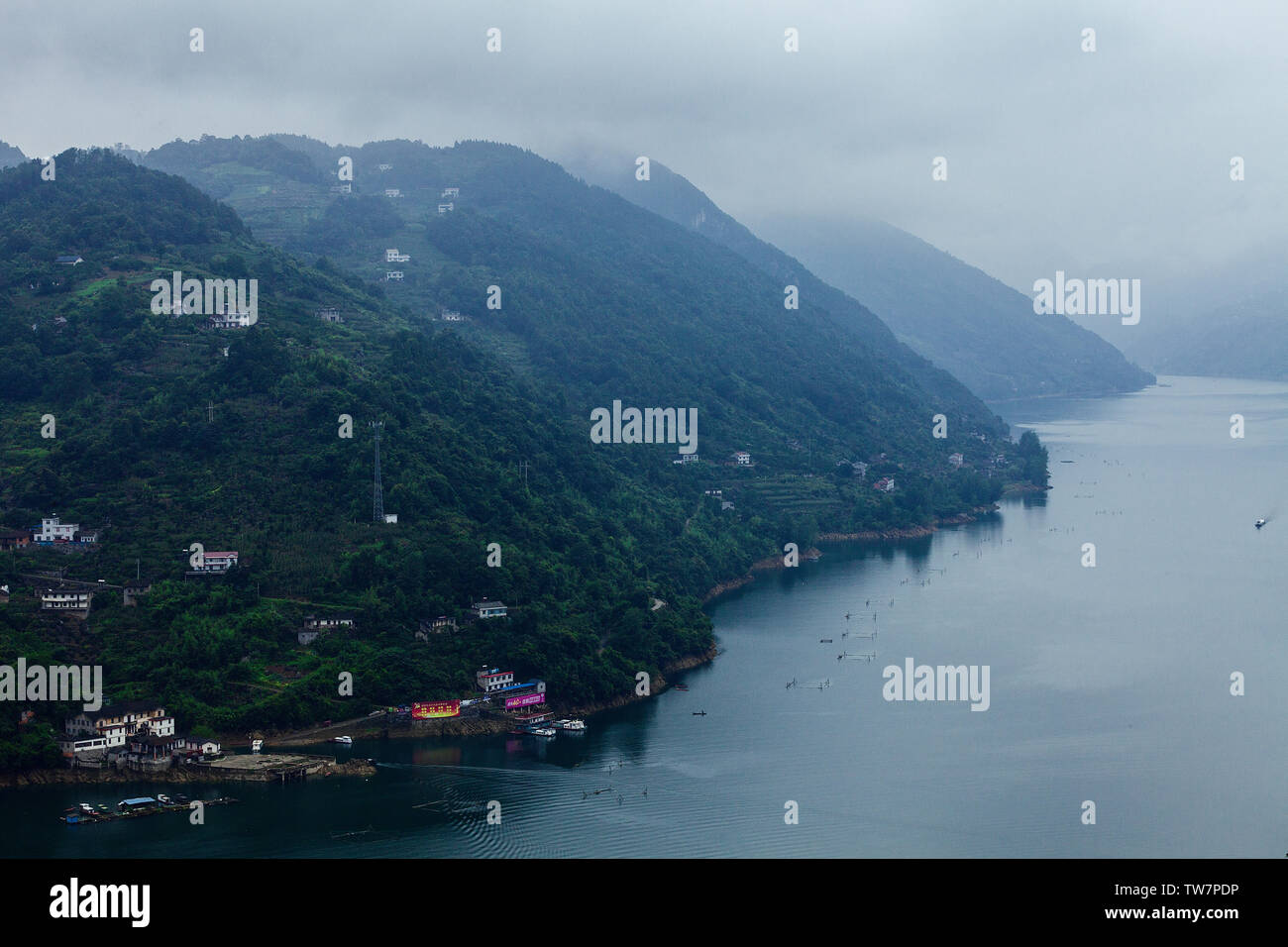 Qingjiang fog scenery hi-res stock photography and images - Alamy