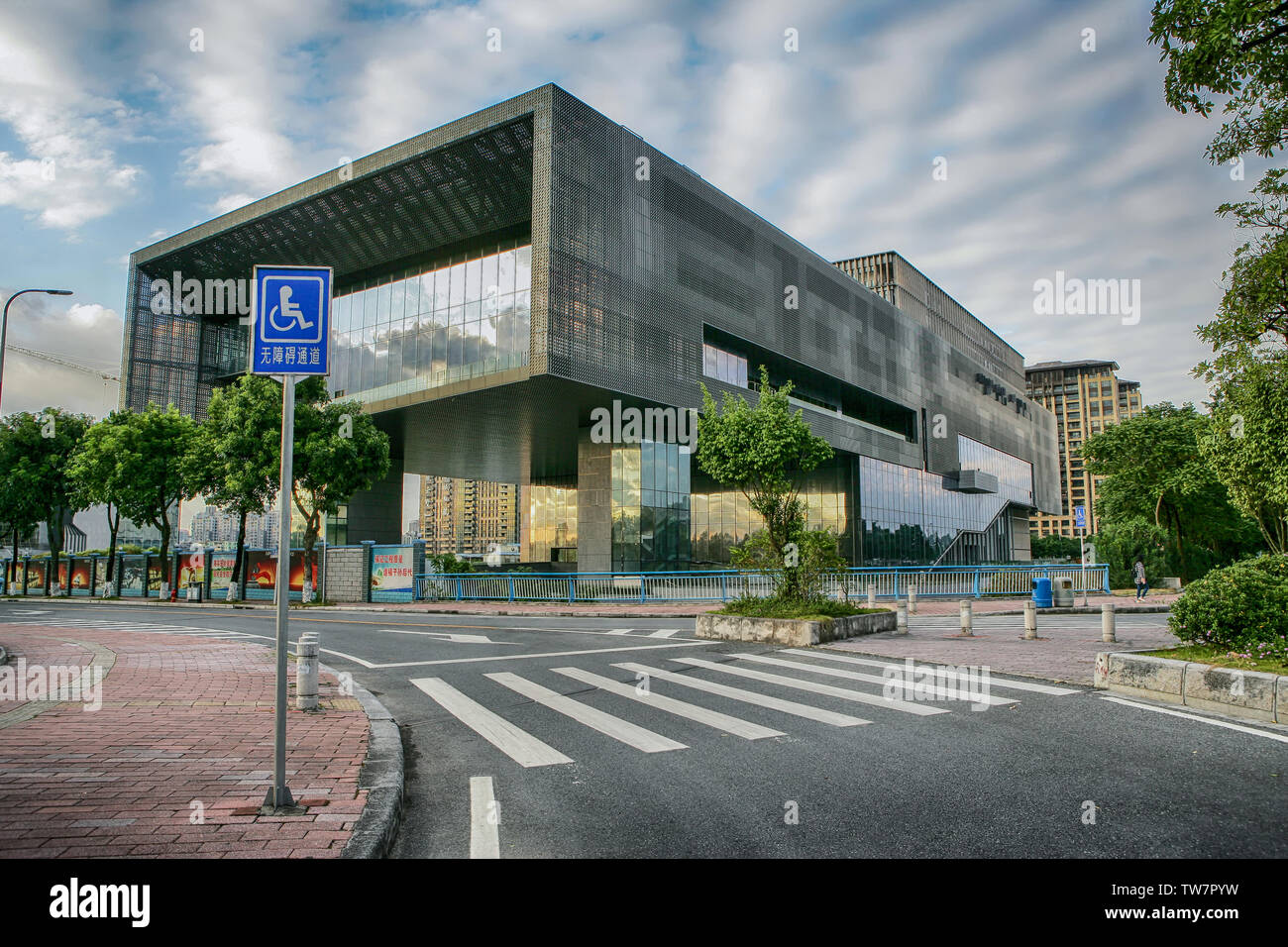 Building transportation systems hi-res stock photography and images - Alamy