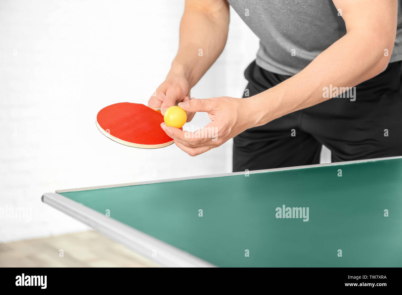 Man playing table tennis hi-res stock photography and images - Alamy