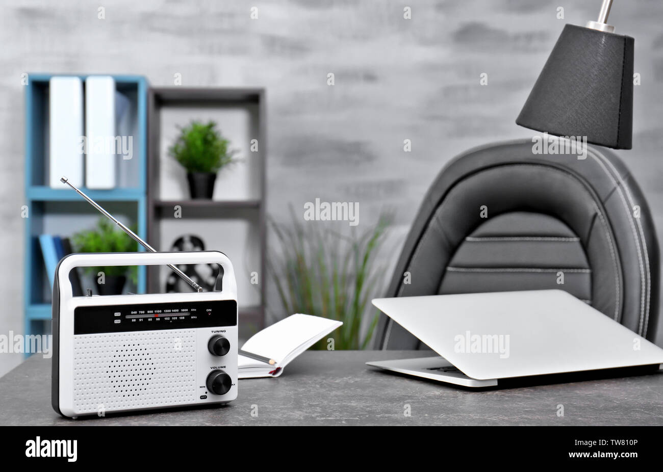 Classic radio and laptop hi-res stock photography and images - Alamy