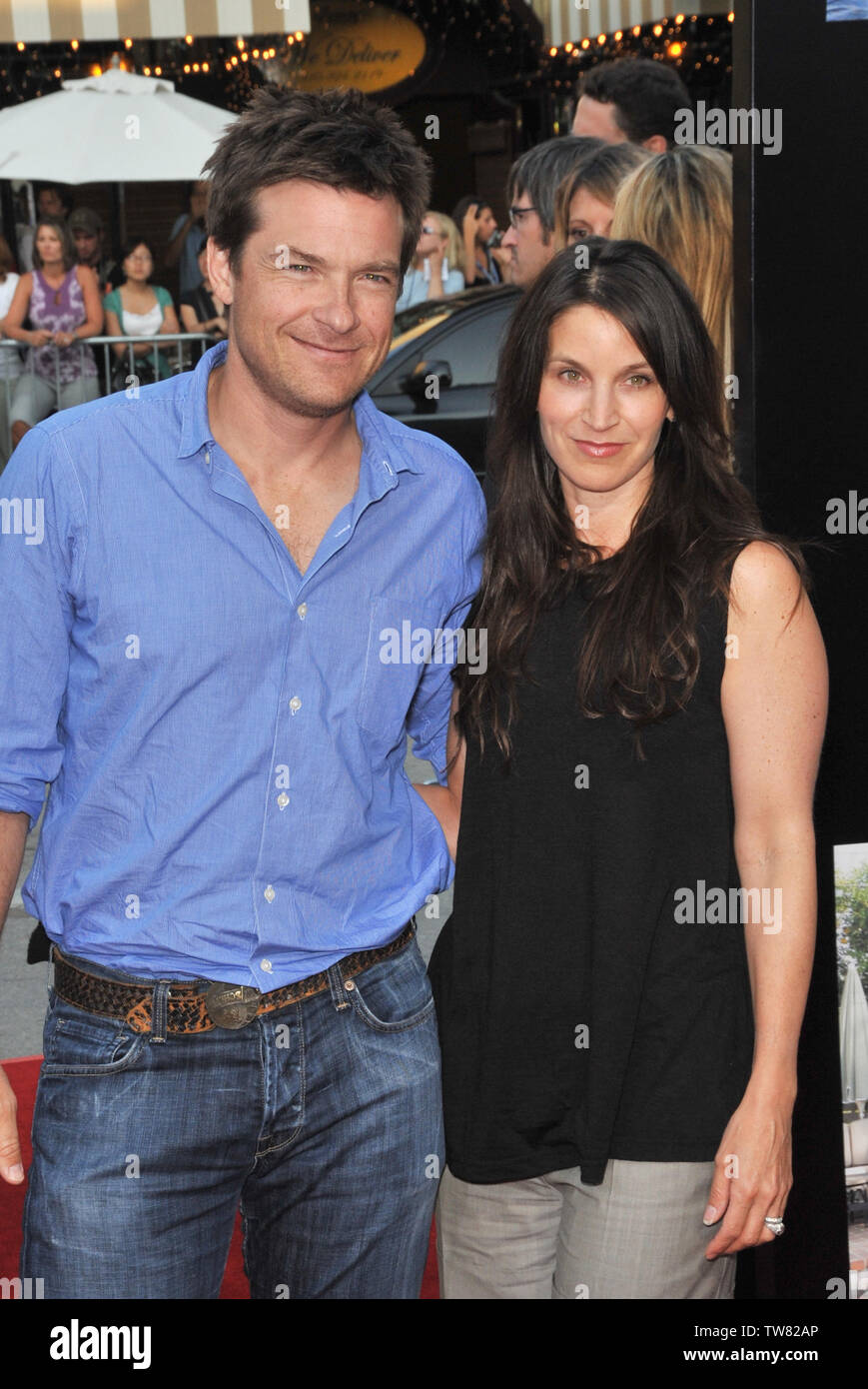 Jason bateman and paul anka hi-res stock photography and images - Alamy