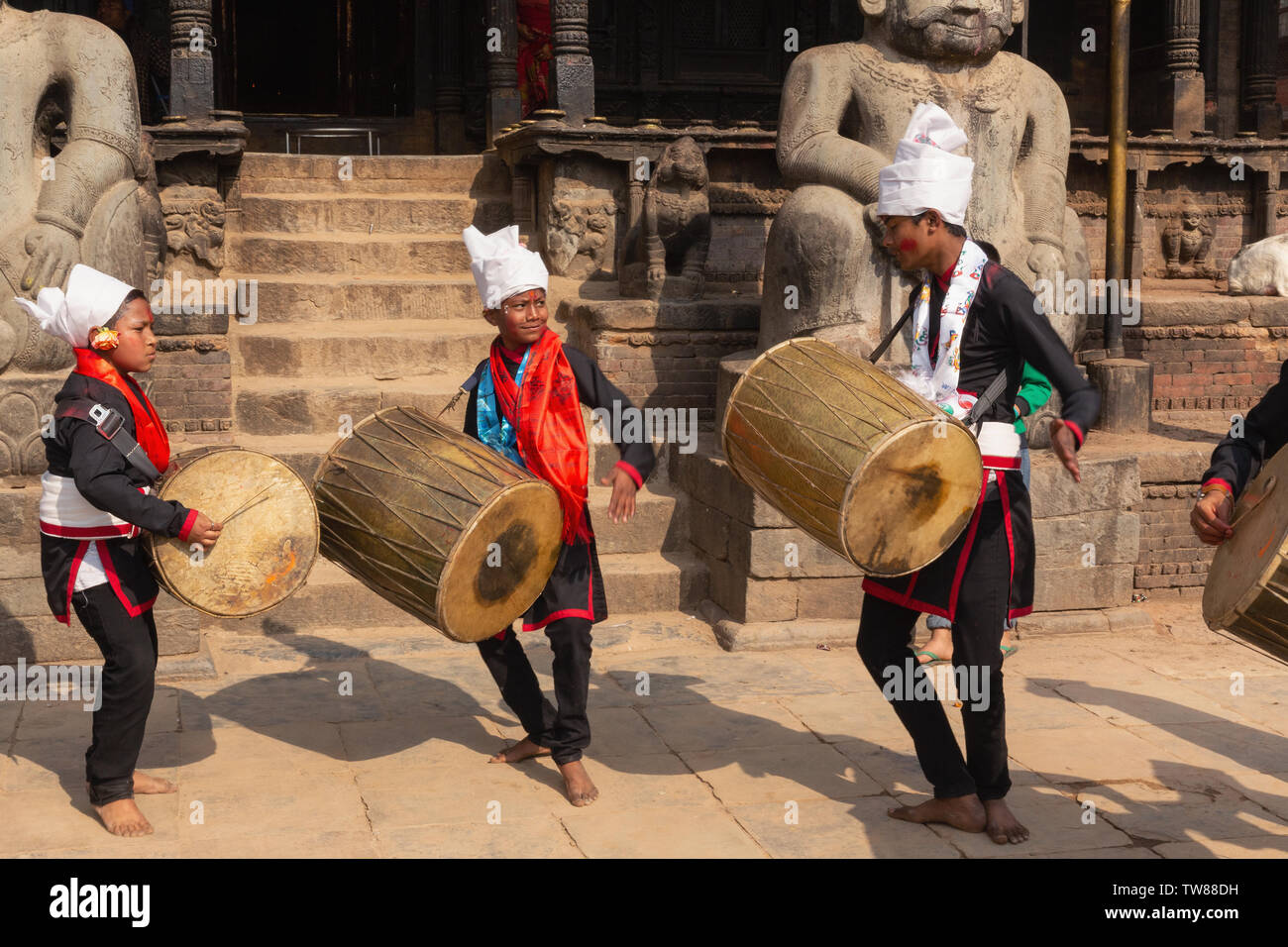 Nepalese drums hi-res stock photography and images - Alamy