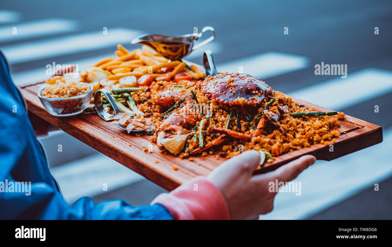 High end restaurants service hi-res stock photography and images - Alamy