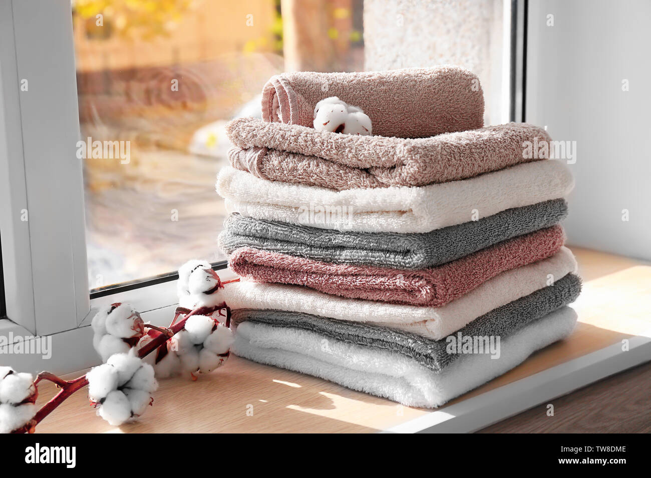 Set folded rolled towels hi-res stock photography and images - Alamy