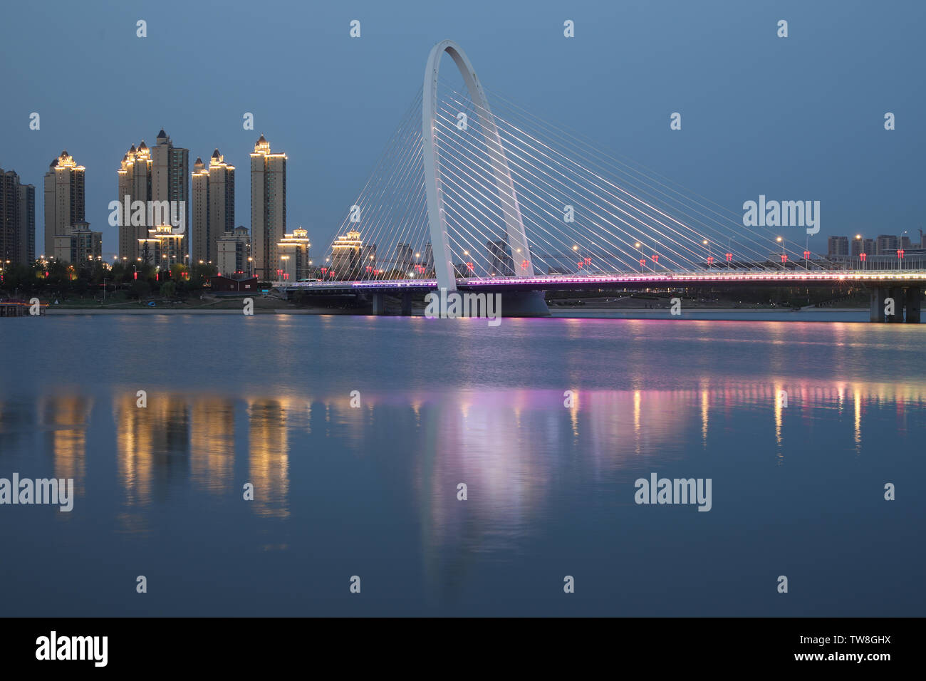 Bahe Rainbow Bridge, Xi'an, Shaanxi Stock Photo - Alamy