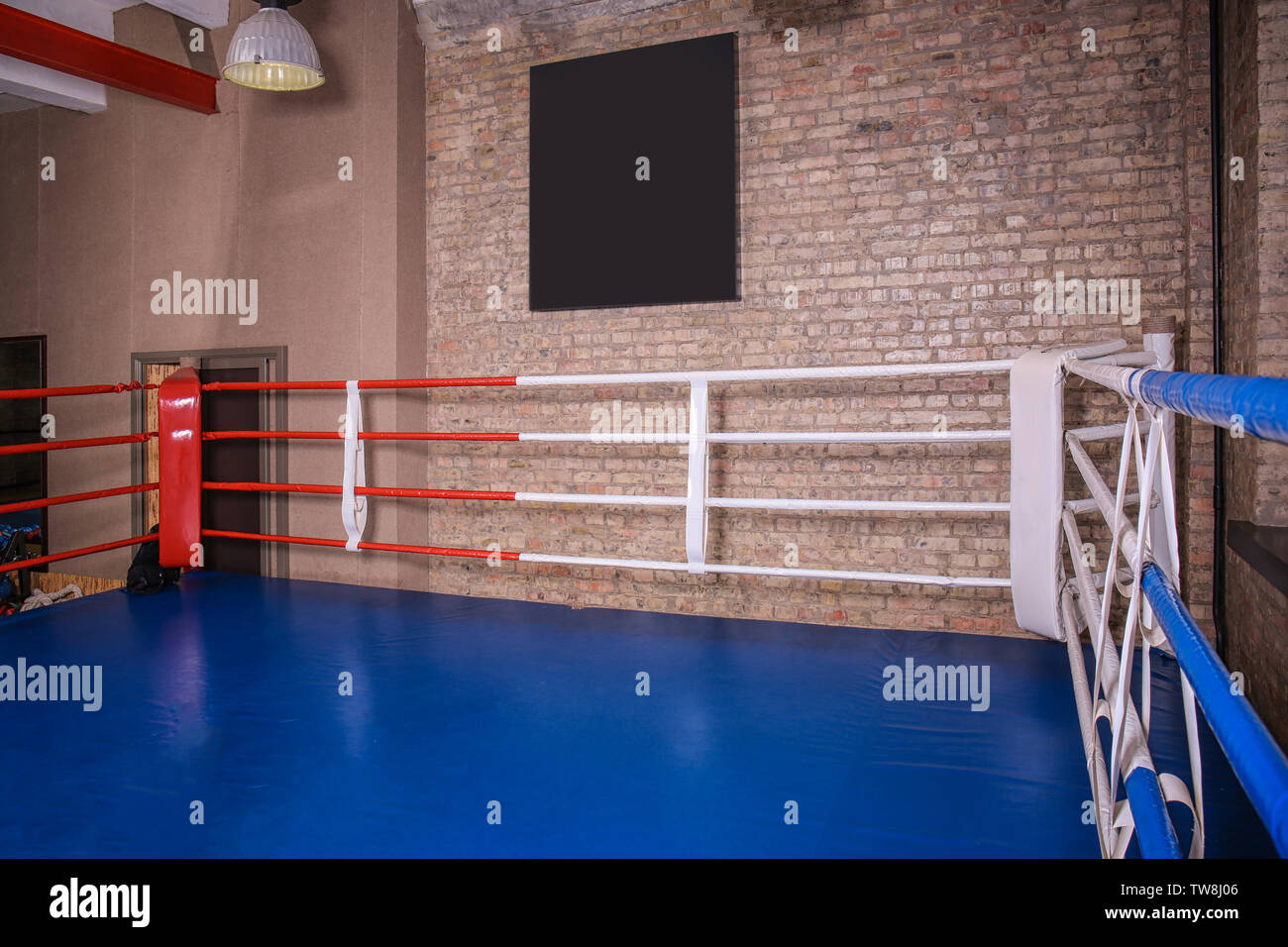 Boxing Ring Empty High Resolution Stock Photography and Images - Alamy