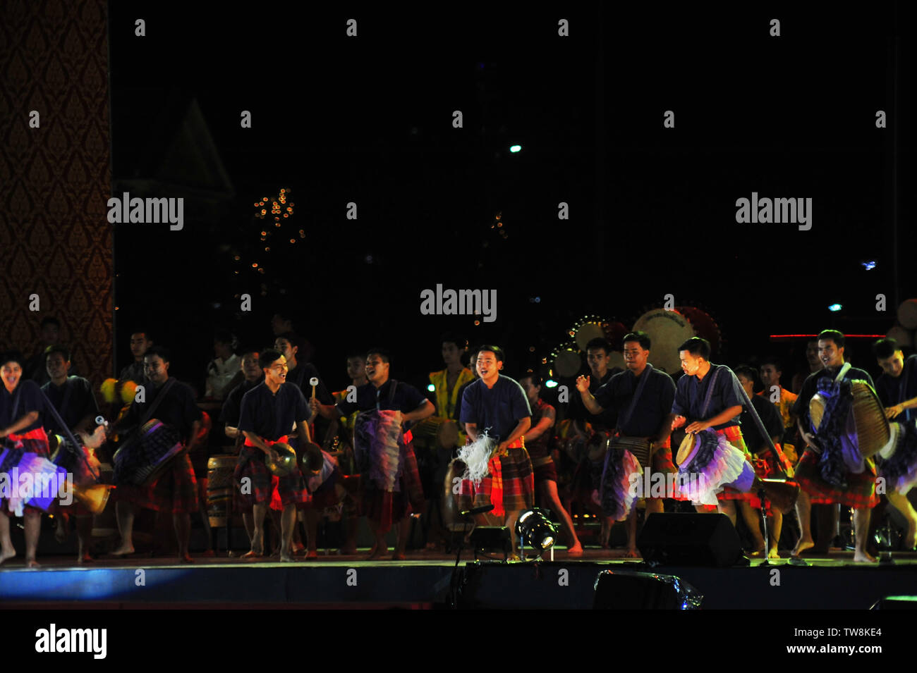 BANGKOK, THAILAND – 28 MAY 2019 : artiste have drum performance are hit ...